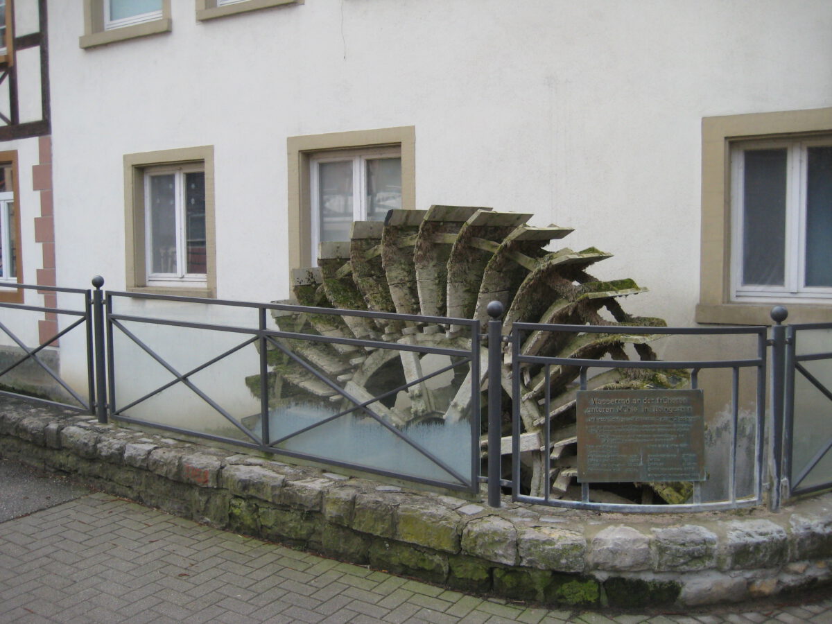 Mittelschlächtiges Zuppinger-Wasserrad „Weingarten“ – Hydrowatt
