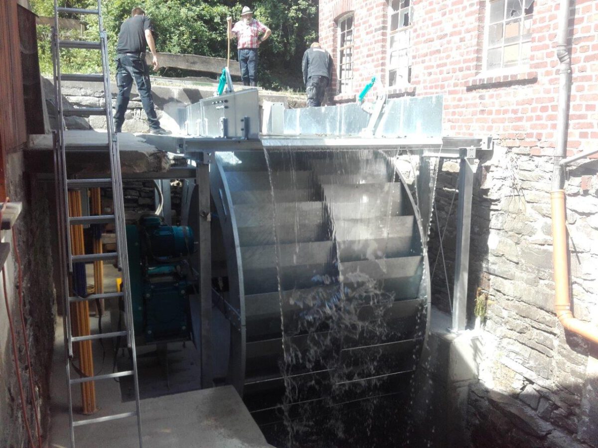 Oberschlächtiges Wasserrad „Sauerländer Hof“ – Hydrowatt